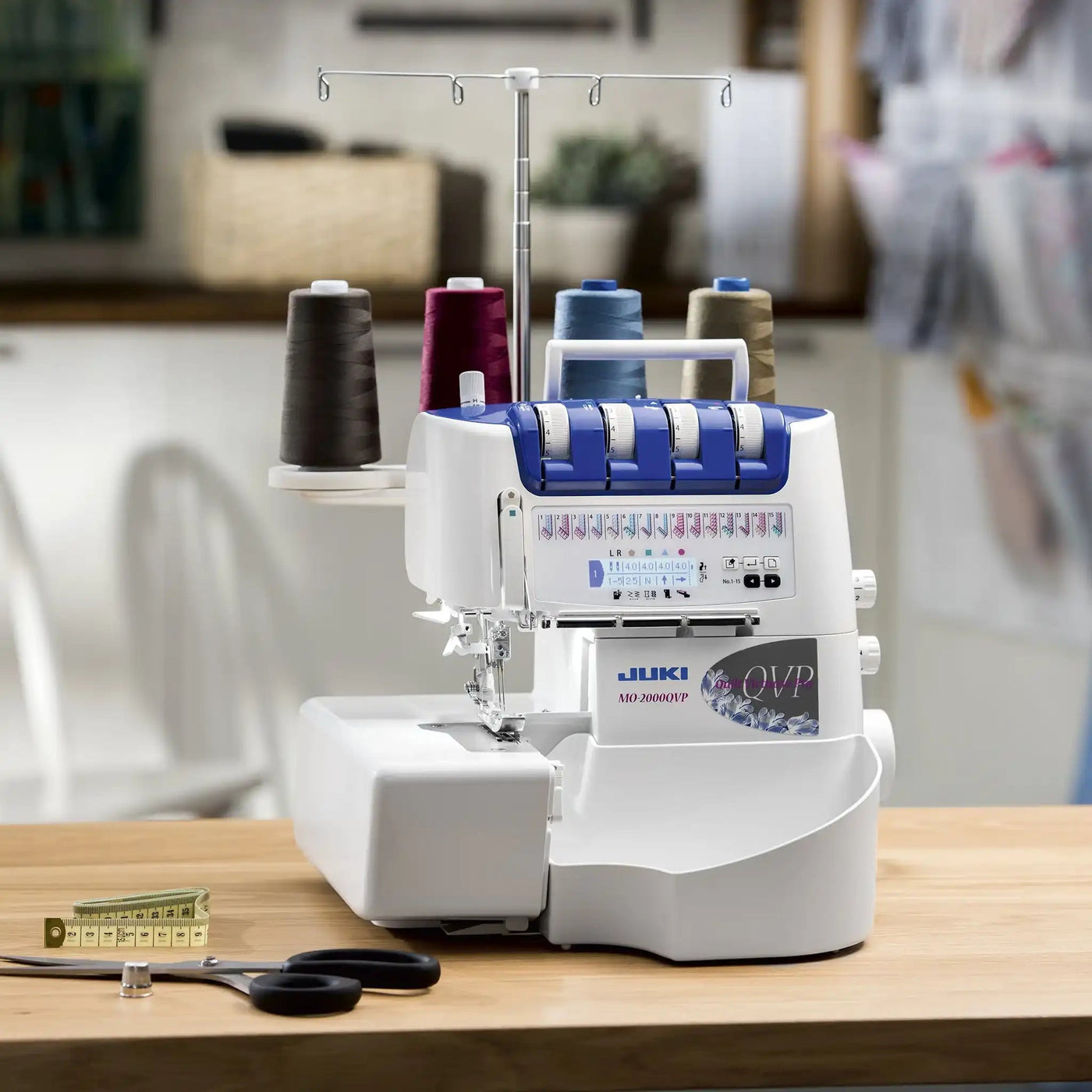Verotex – Magasin de tissus & machines à coudre, Surjeteuses